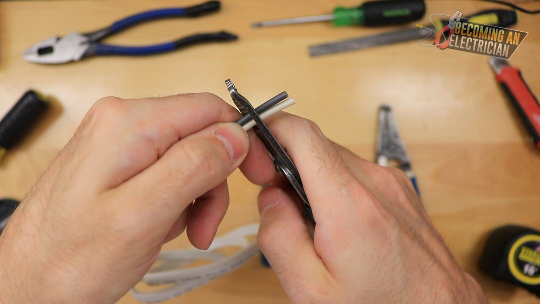 How to Buy Wire Strippers for Electricians – Becoming an Electrician