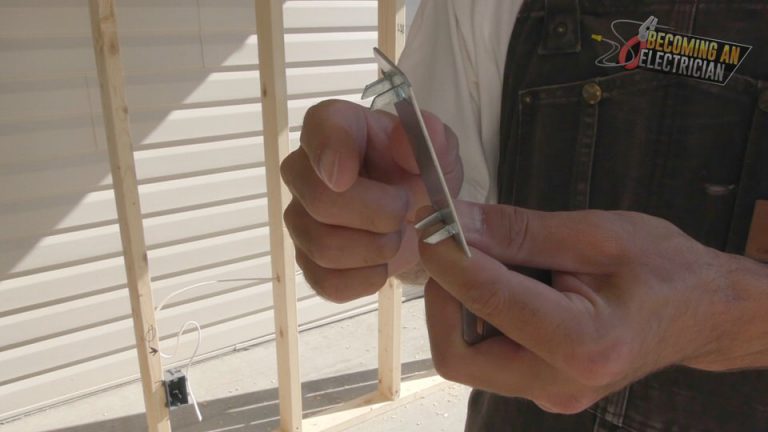 How to Label and Staple Electrical Wires – Becoming an Electrician
