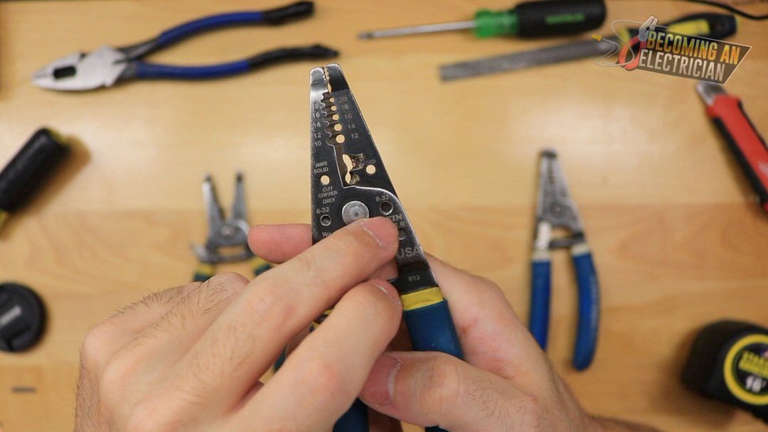 How to Buy Wire Strippers for Electricians – Becoming an Electrician